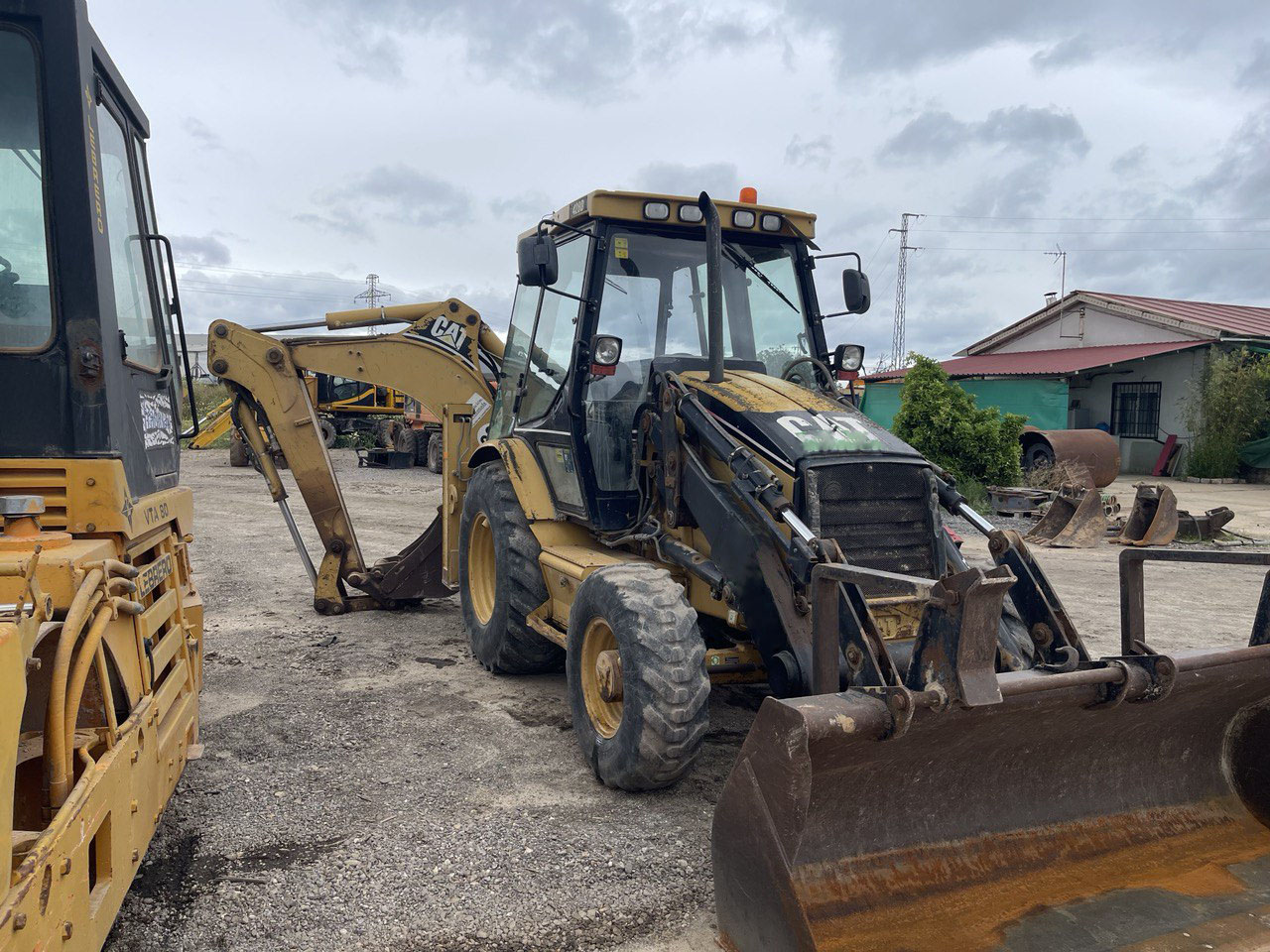 CATERPILLAR 428D - Maquinaria Troyano